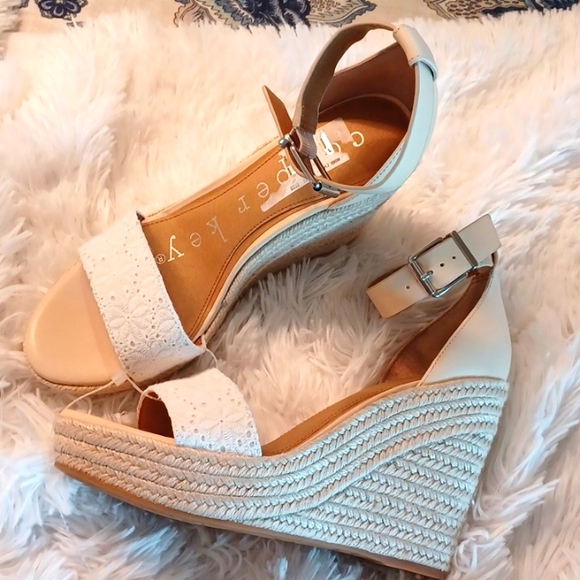 Copper Key | Shoes | Copper Key White Lace Espidrilles Wedge Heel Shoes ...